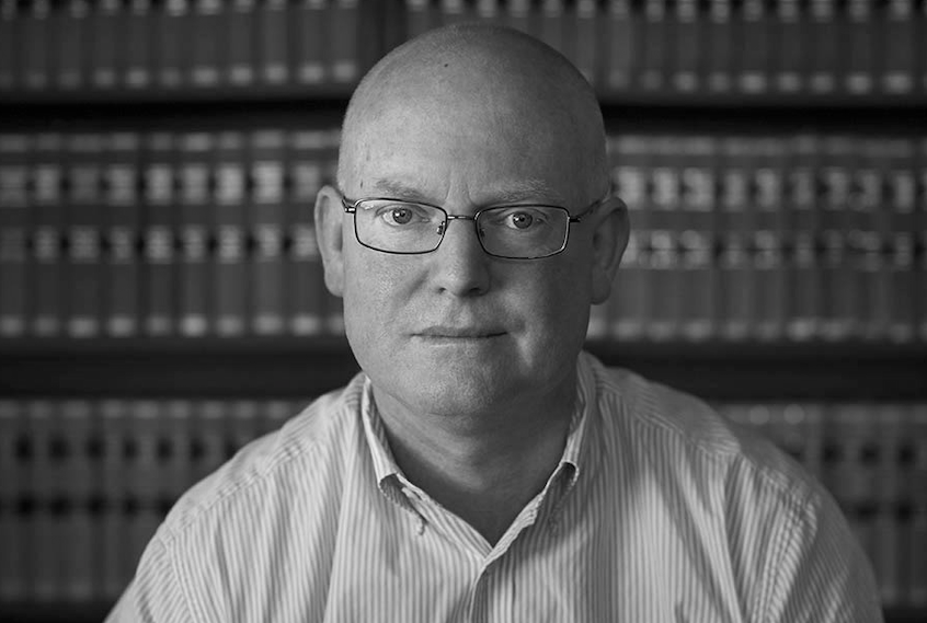 Julian McMahon AC SC awarded The Victorian Bar Pro Bono Trophy | Greens List